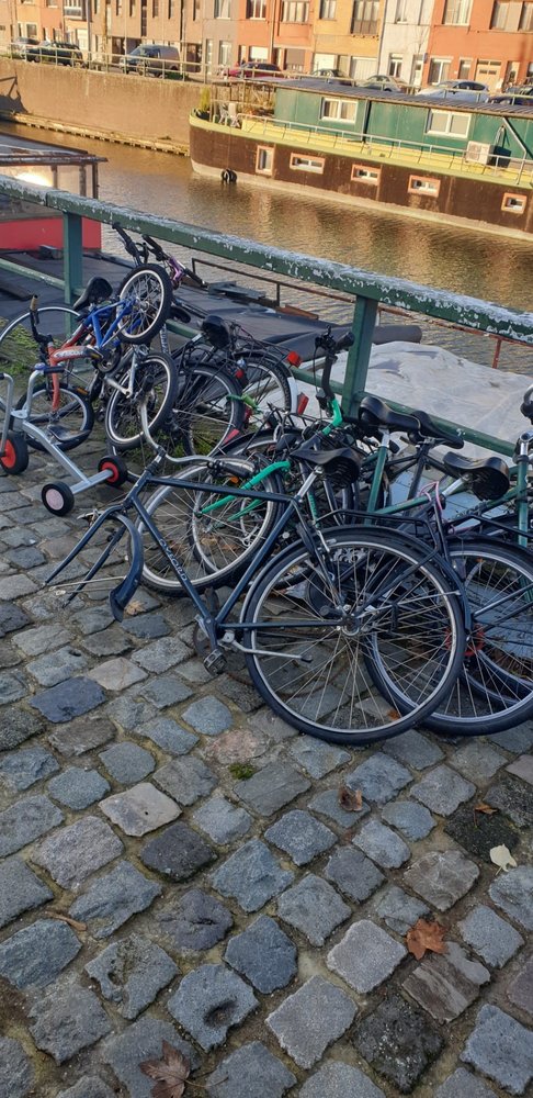 Achtergelaten fiets? Meld het voortaan via Meldingsapp Gent | Stad Gent ...