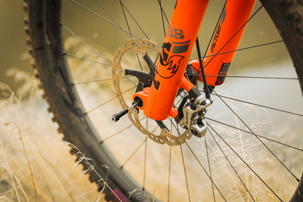 Robert Axle Project launches the Axle Plug, a tubeless tire plug for ...
