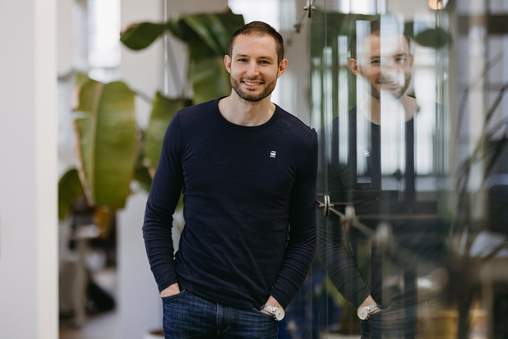 BUX verstuurt fintech CEO brief: 'Geef ruim baan aan nieuwe generatie ...