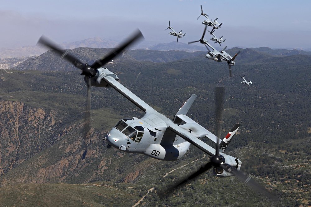 Secretary of U.S. Air Force visits Bell Helicopter Headquarters | Bell ...