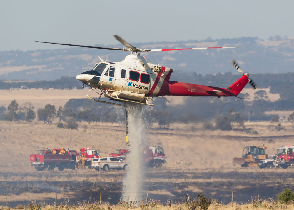Why Aerial Firefighters Are Key to Combating Australia’s Bushfires ...