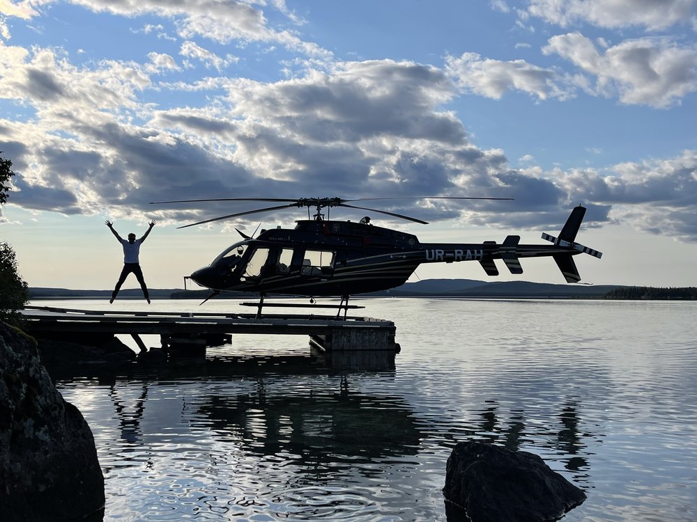 New Bell 407GXi Customer Takes Delivery By Undertaking Transatlantic New Bell 407GXi Customer Takes Delivery By Undertaking Transatlantic