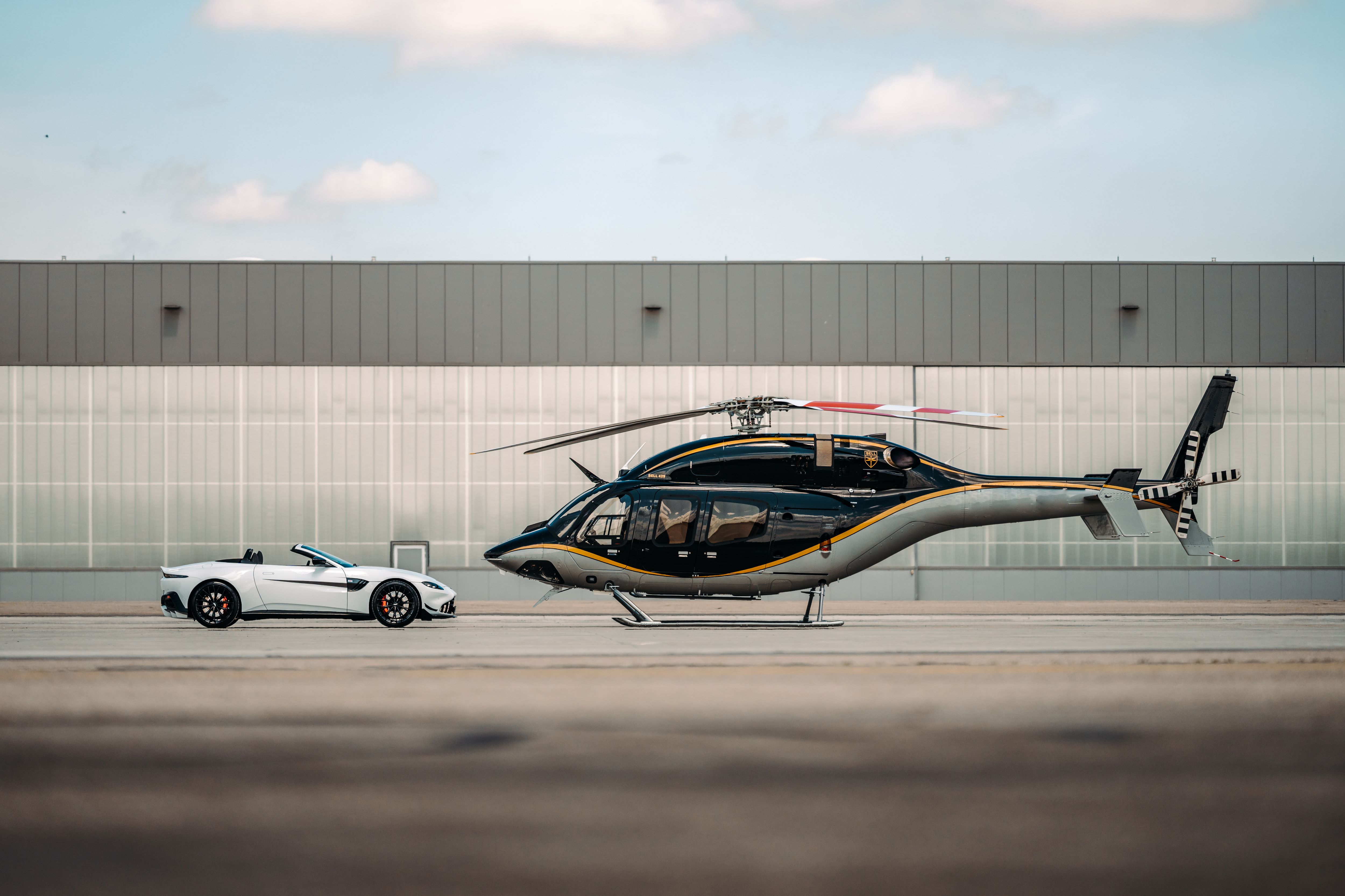 Bell Showcases Designer Series Bell 429 Helicopter for the First Time ...