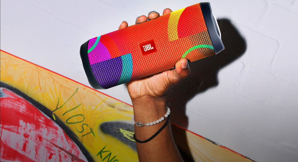 Personalize your JBL speakers now - JBL (news)