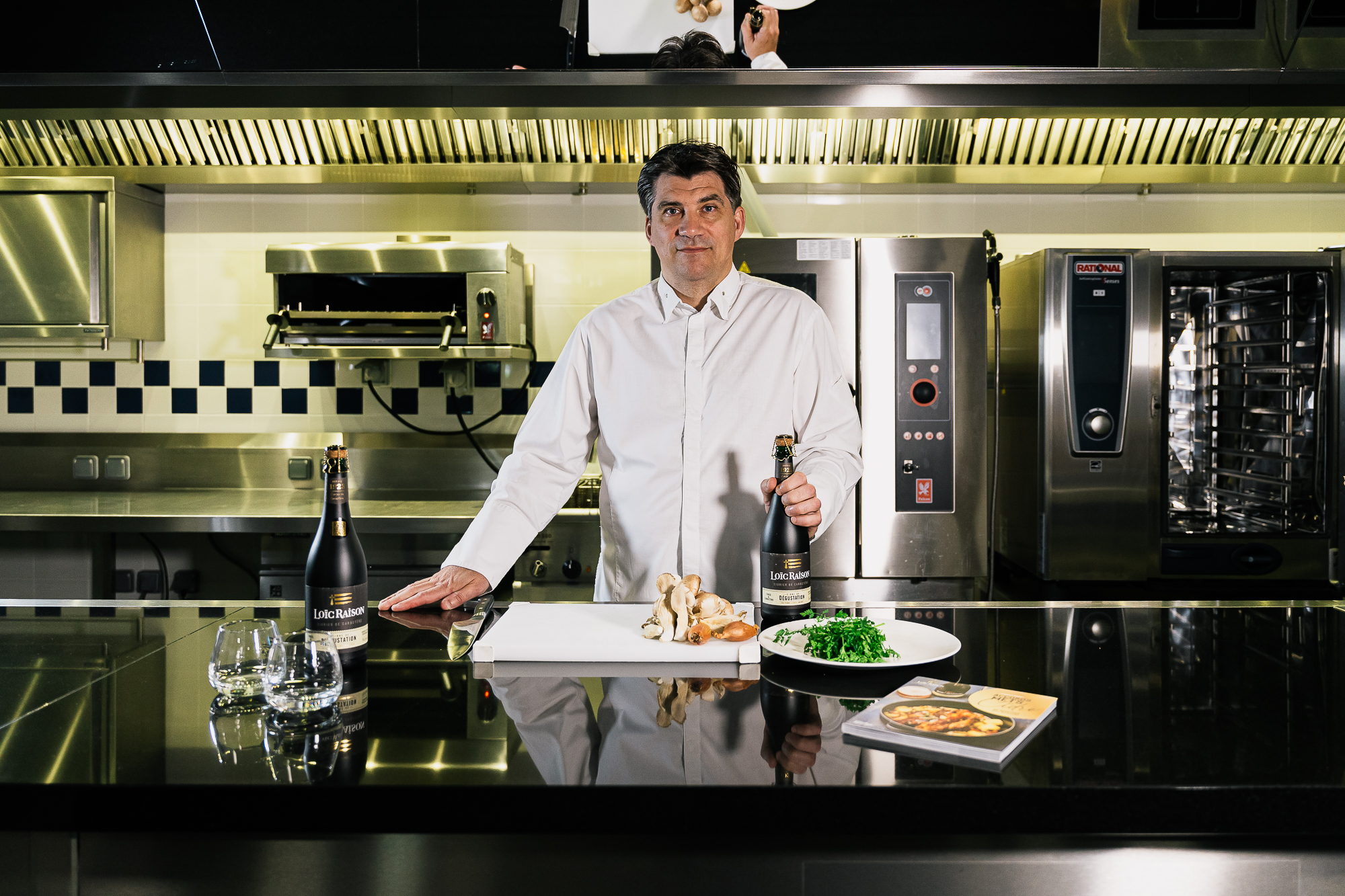 LOIC-RAISONxCORDON-BLEU-001.jpg