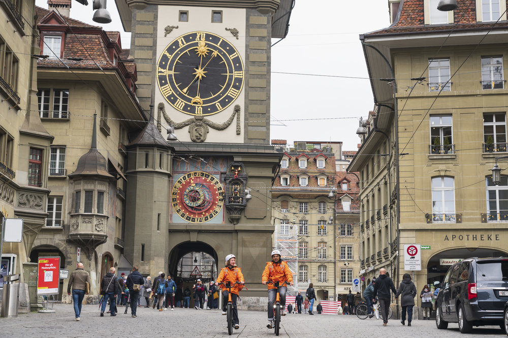 Der Markenname EAT.ch wechselt auf JUST EAT | Just Eat Takeaway.com ...