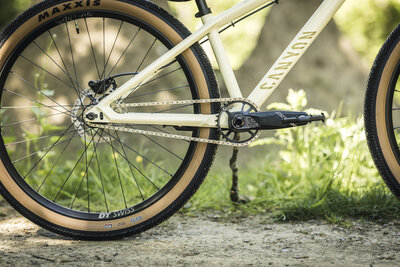 ALL-NEW STITCHED 360: CANYON’S LEGENDARY DIRT JUMPER FLIES AGAIN ...