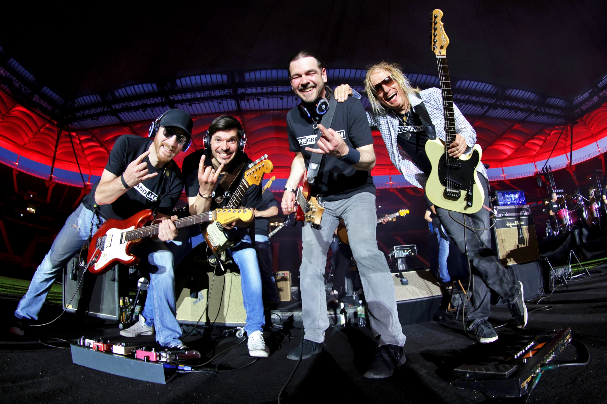 THE GRAND JAM - live im Deutsche Bank Park Frankfurt für eine ...